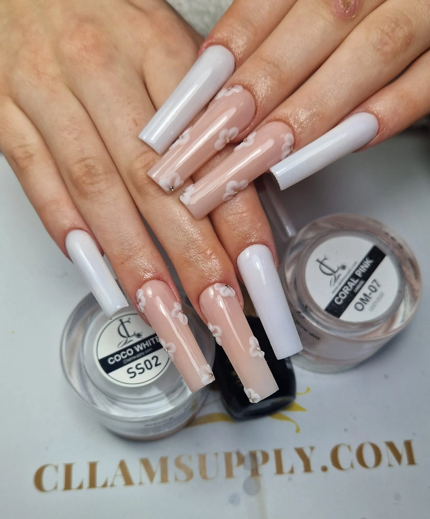 Coco White - SS02 - Cllam Supply